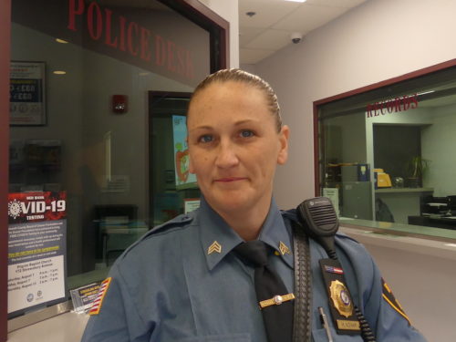 RED BANK: COP LEADS FAMILIES TO SAFETY - Red Bank Green