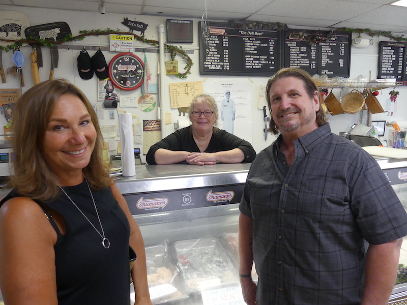 RED BANK: LOCALS BID CITARELLA'S FAREWELL - Red Bank Green
