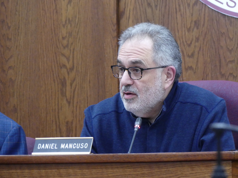 RED BANK: MASTER PLAN'S USE DEBATED - Red Bank Green