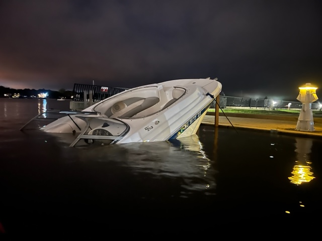 RED BANK: SINKING BOAT PULLED FROM MARINA