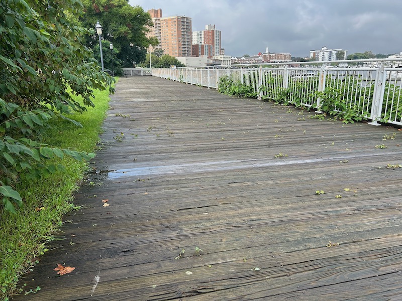 RED BANK: ONBOARDING AT RIVERSIDE - Red Bank Green